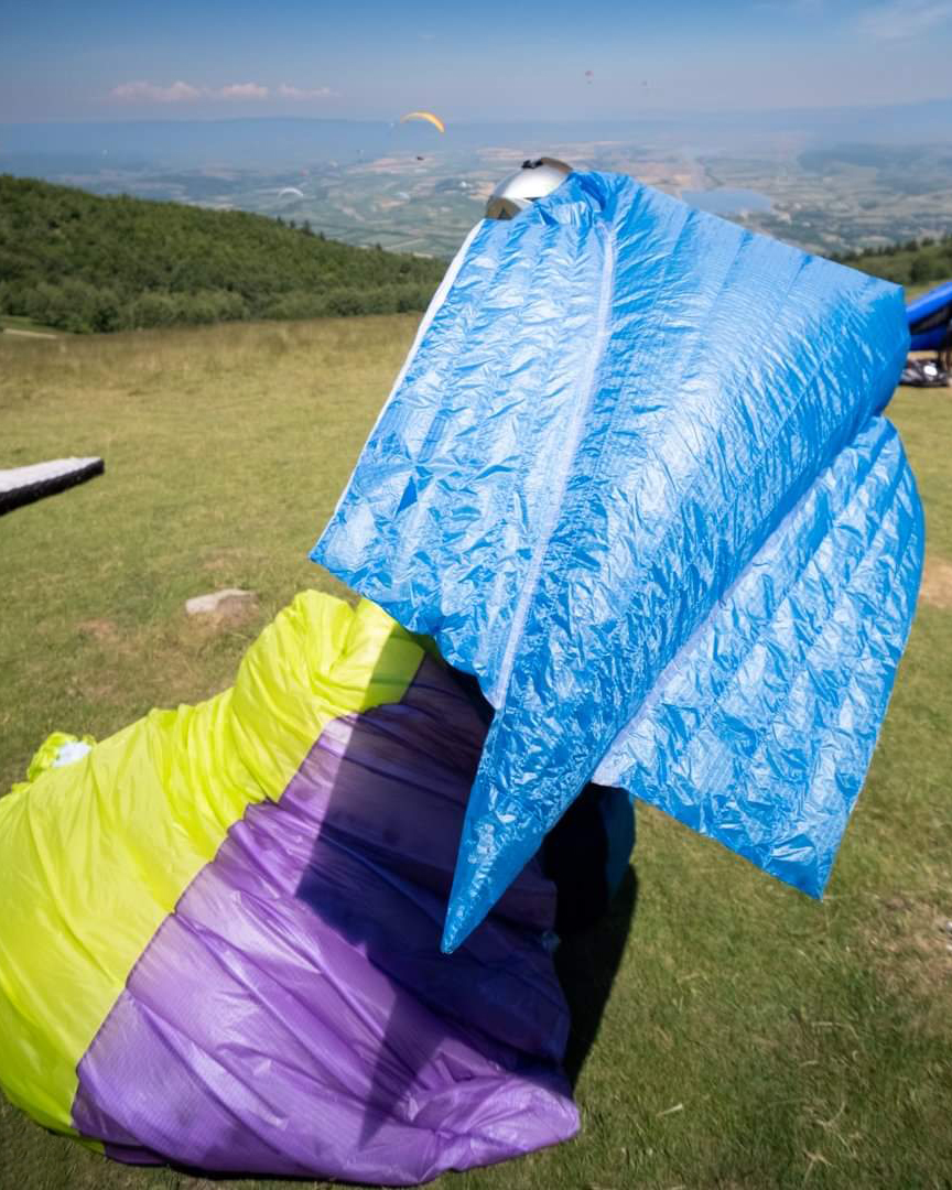 JOACHIM AND THE OZONE TEAM WIN PWC ROMANIA | Ozone Paragliders
